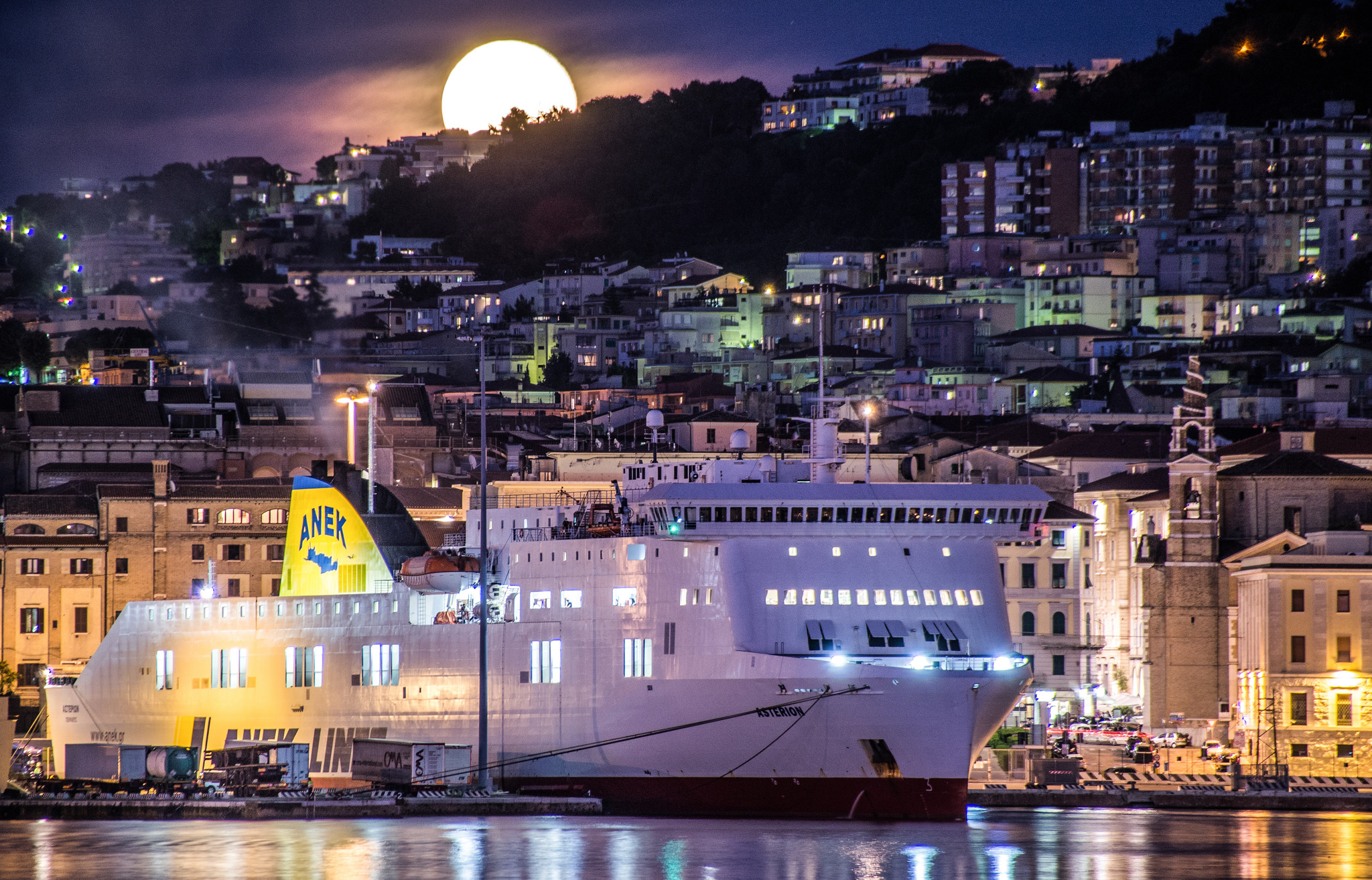 lanterna-rossa-porto-molo-ancona-solstizio-tramonto-emanuele-zallocco-7